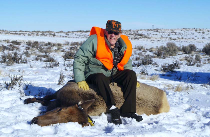 100-year-old hunter harvests elk in Washington State - N... | Guidefitter